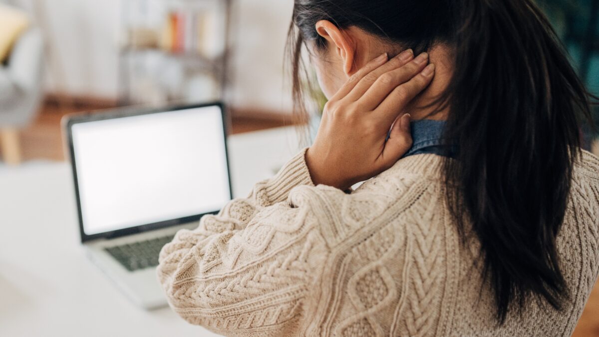 Exercises To Do From Your Work Desk To Reduce Neck Pain - Path to ...